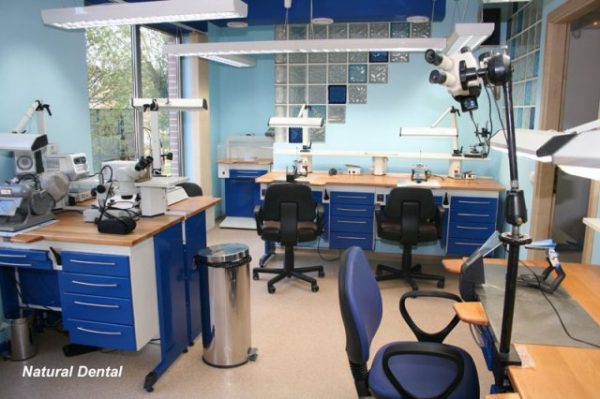 Dental laboratory - Natural Dental